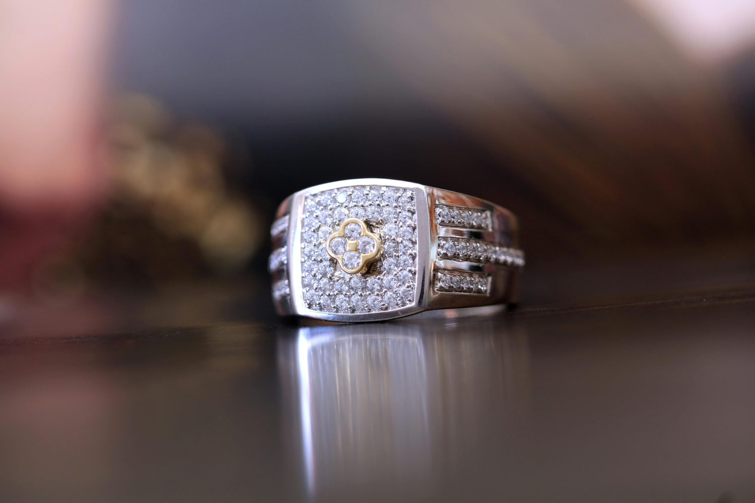 How to Spot a Fake Jewelry: Tips for Authenticating Precious Metals an ...